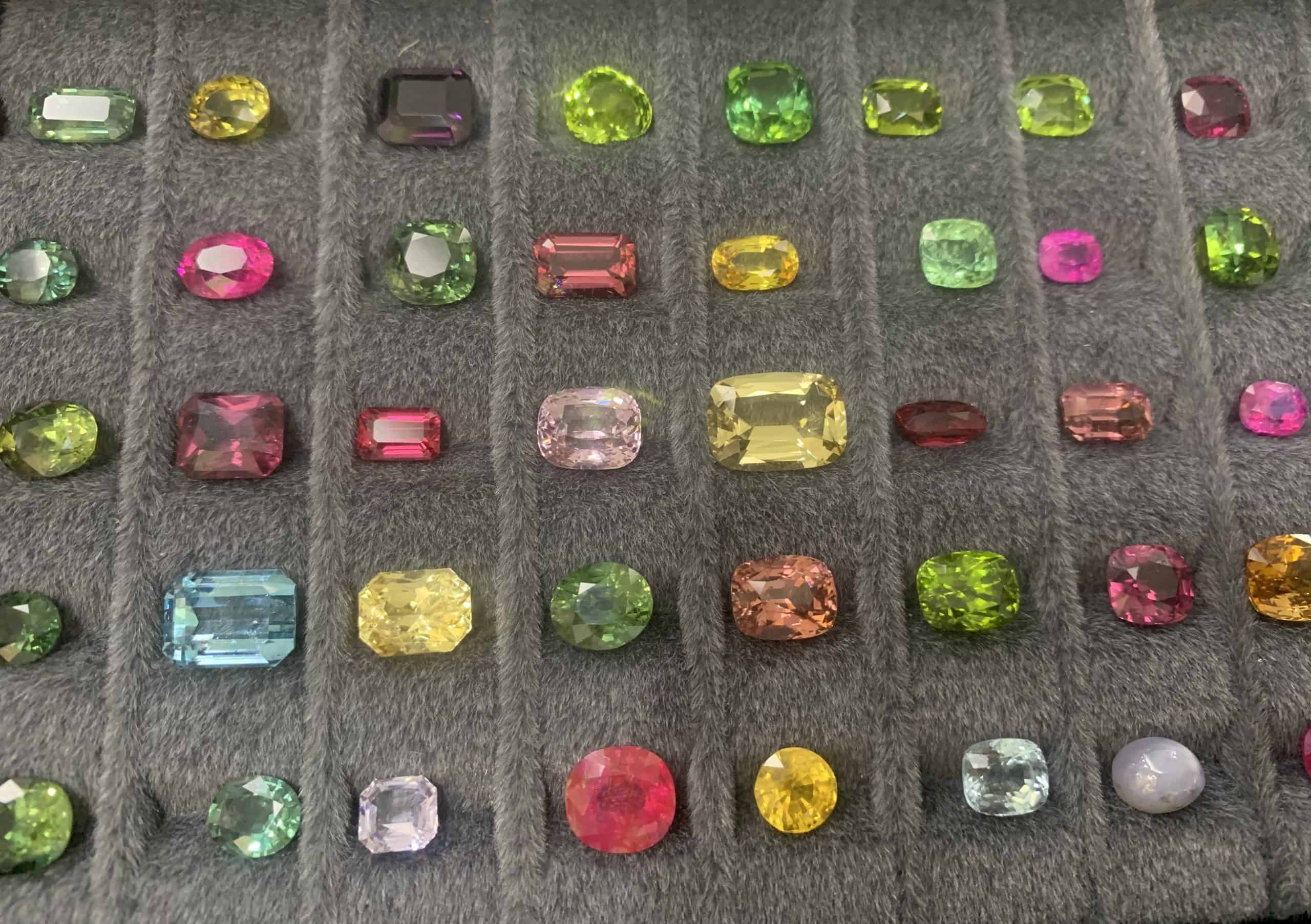 Các loại đá quý trang sức phổ biến nhất trên thị trường